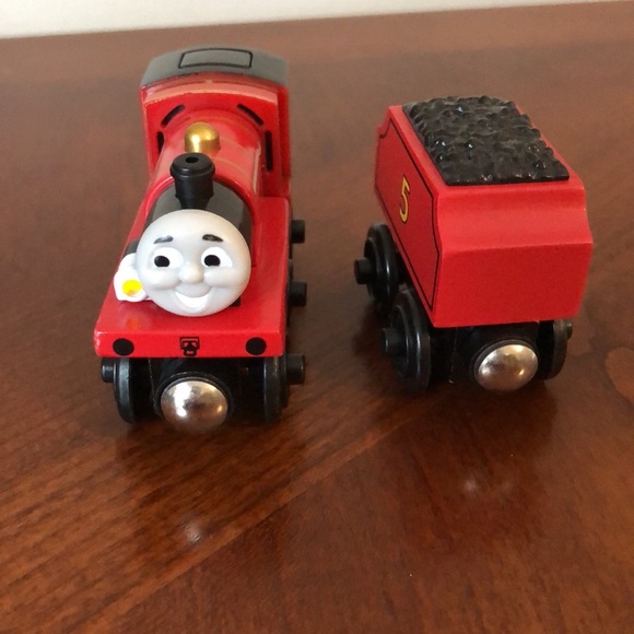 Thomas & Friends | Toys | Thomas The Train Talking James Train Set ...